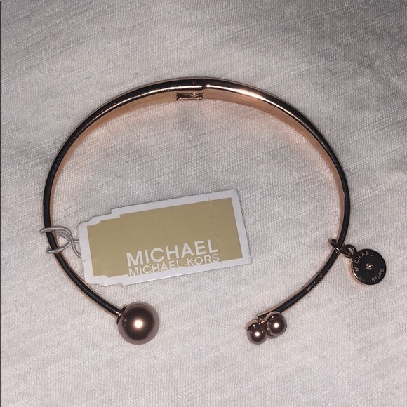 MICHAEL Michael Kors | Jewelry | Nwt Michael Kors Womens Bracelet ...